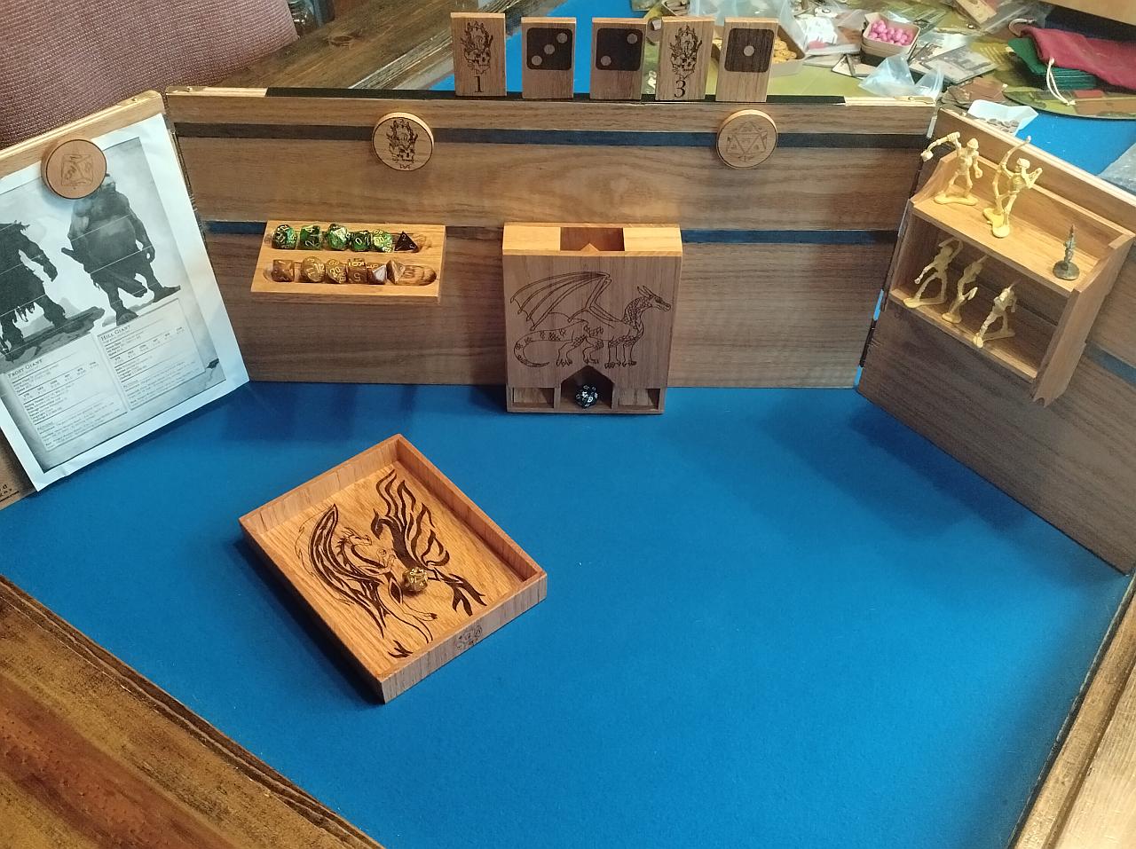 Wooden Game Master Screen – Modular w/Magnetic Accessories